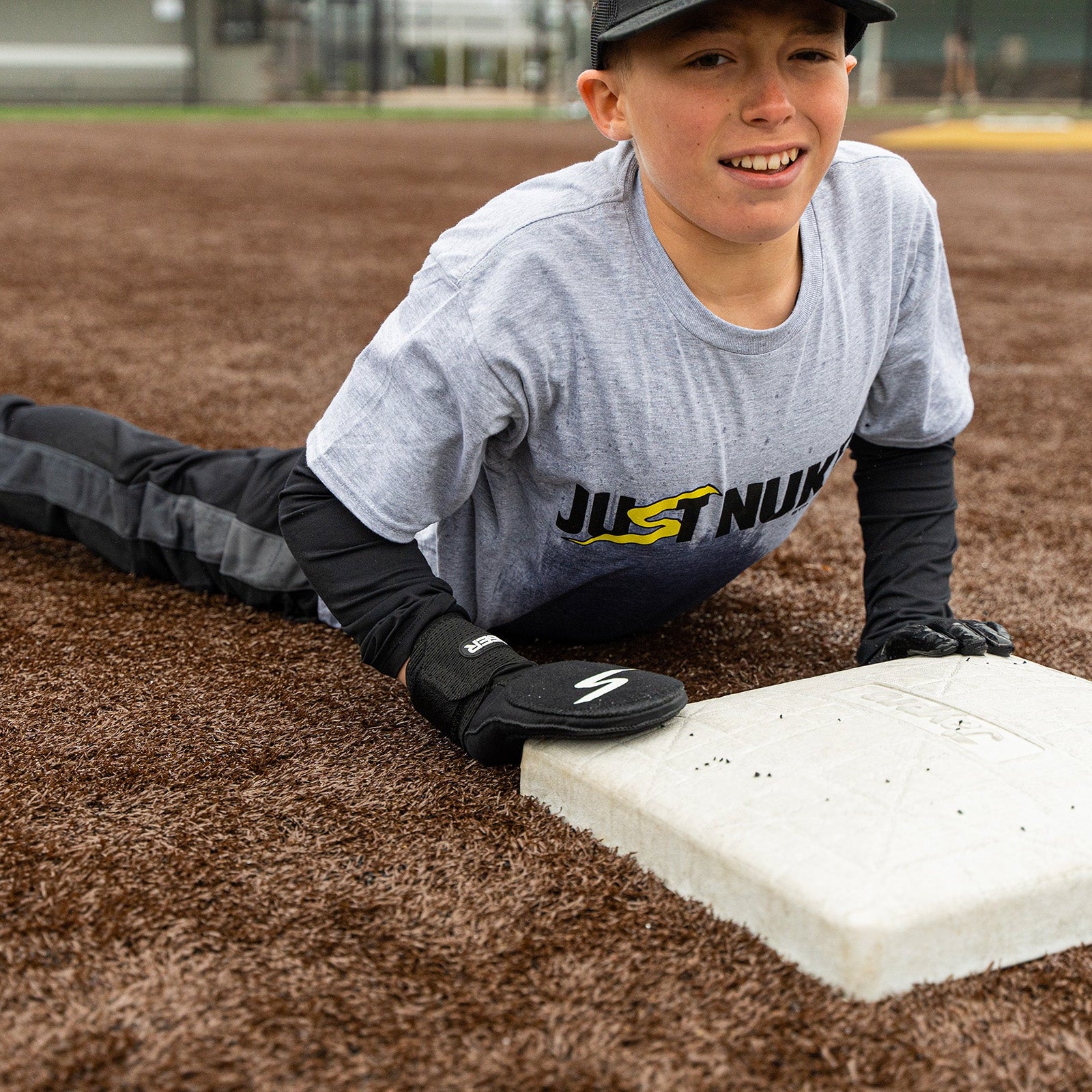 Stinger Sliding Mitt – Stinger Sports